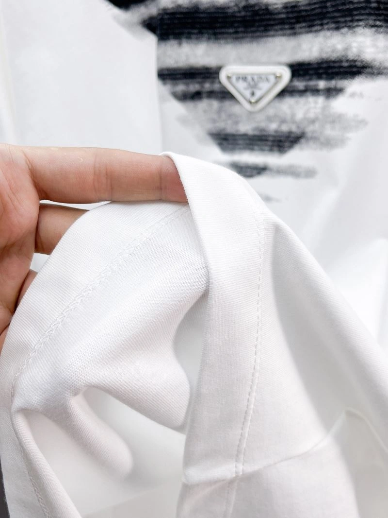 Affordable Prada T-Shirts
