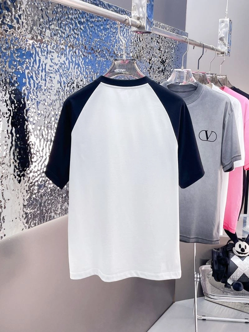 Original Prada T-Shirts