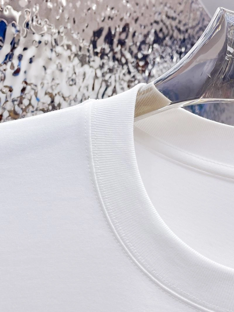Affordable Prada T-Shirts