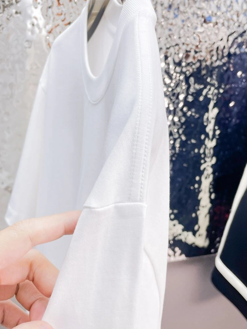 Affordable Prada T-Shirts