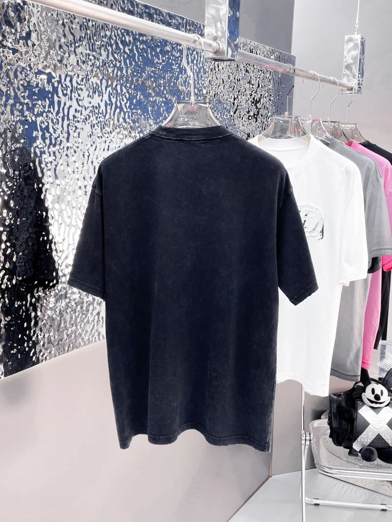 Low-cost Prada T-Shirts