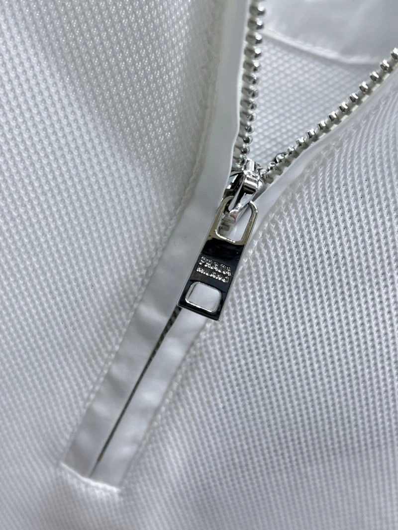 Factory-made Prada T-Shirts