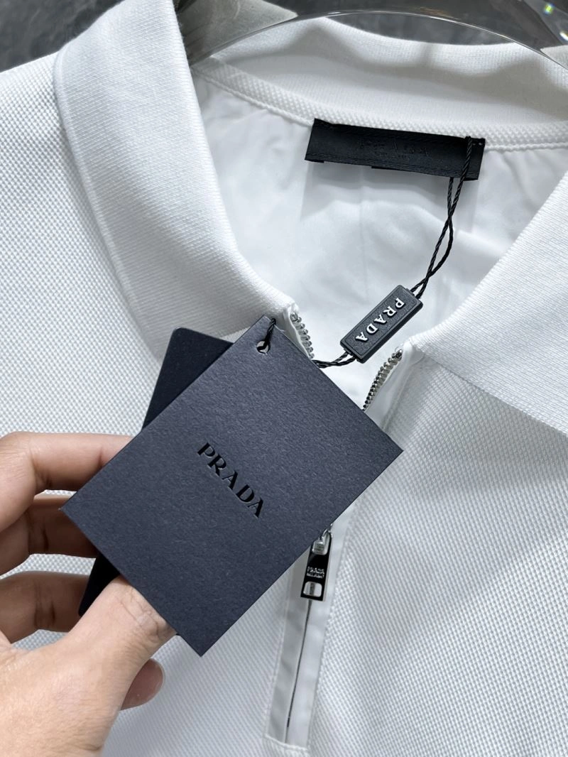 Factory-made Prada T-Shirts