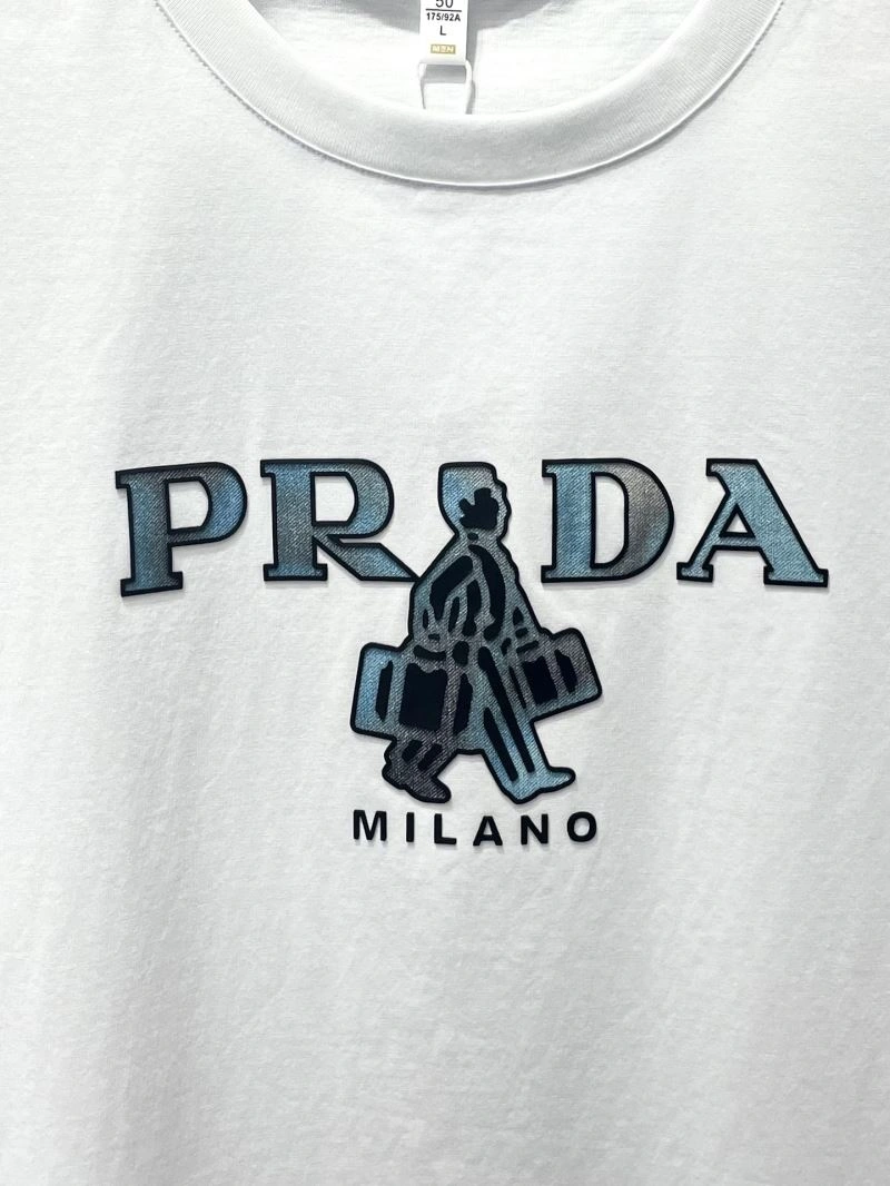 Bargain Prada T-Shirts
