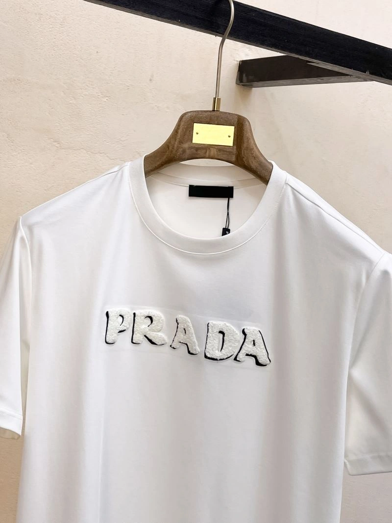 Affordable Prada T-Shirts