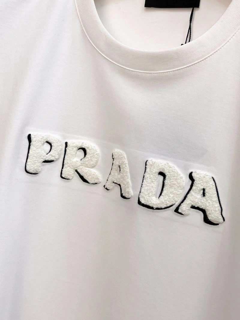 Affordable Prada T-Shirts