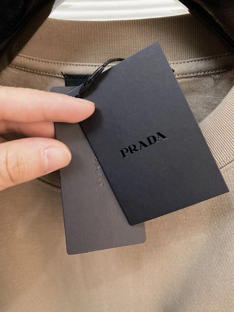 Cut-rate Prada T-Shirts