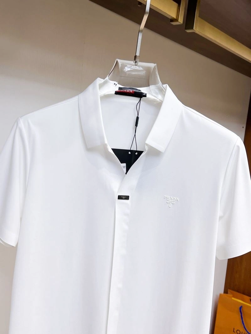 Factory-made Prada T-Shirts