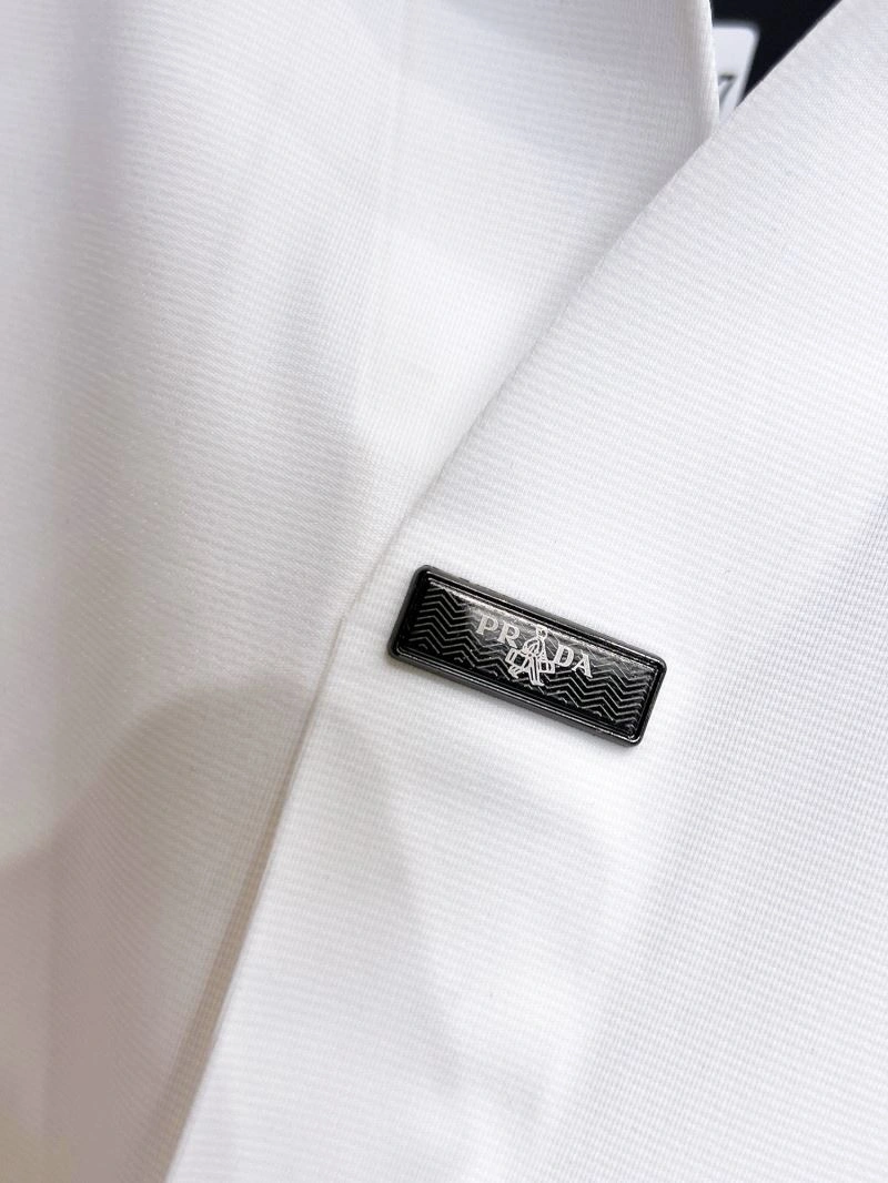 Factory-made Prada T-Shirts