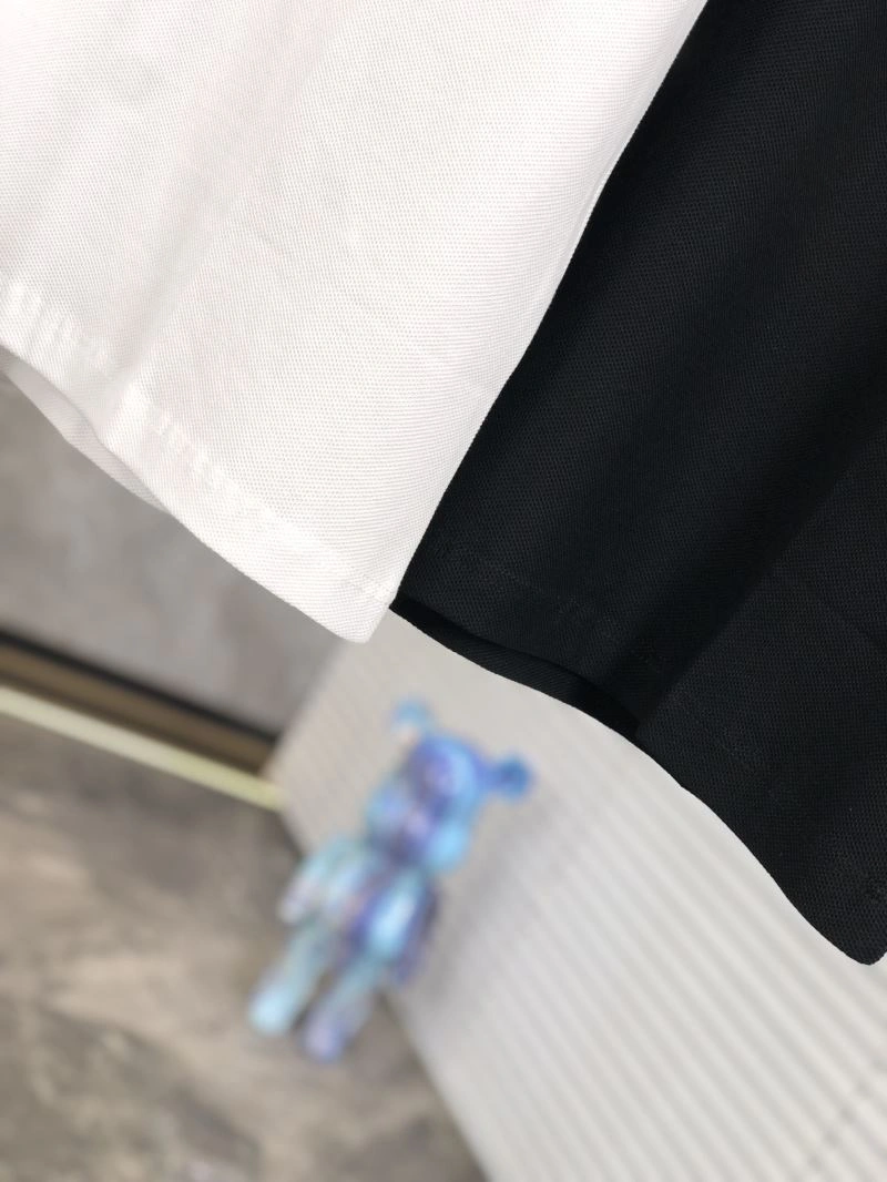 Cut-rate Prada T-Shirts