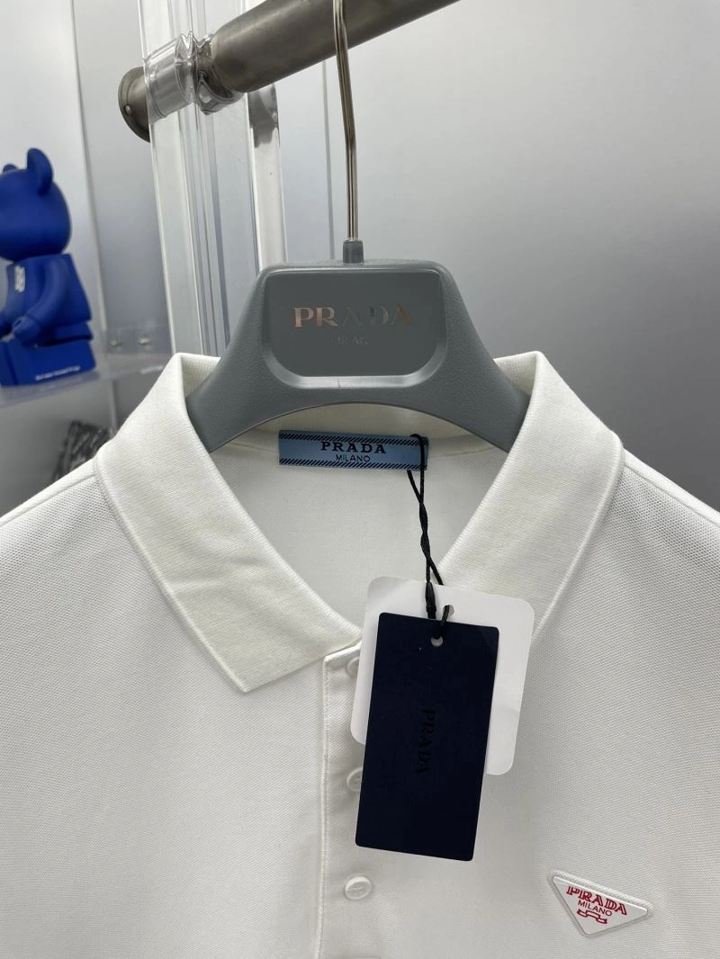 Factory-made Prada T-Shirts