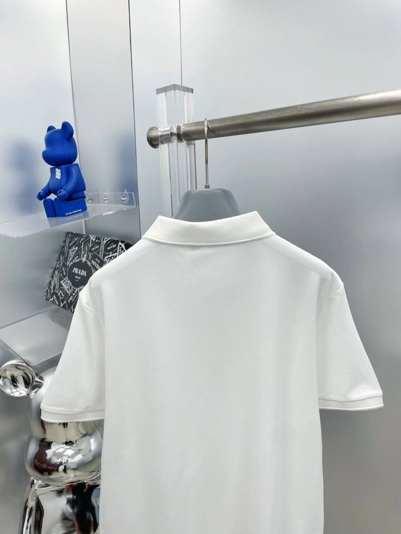 Factory-made Prada T-Shirts
