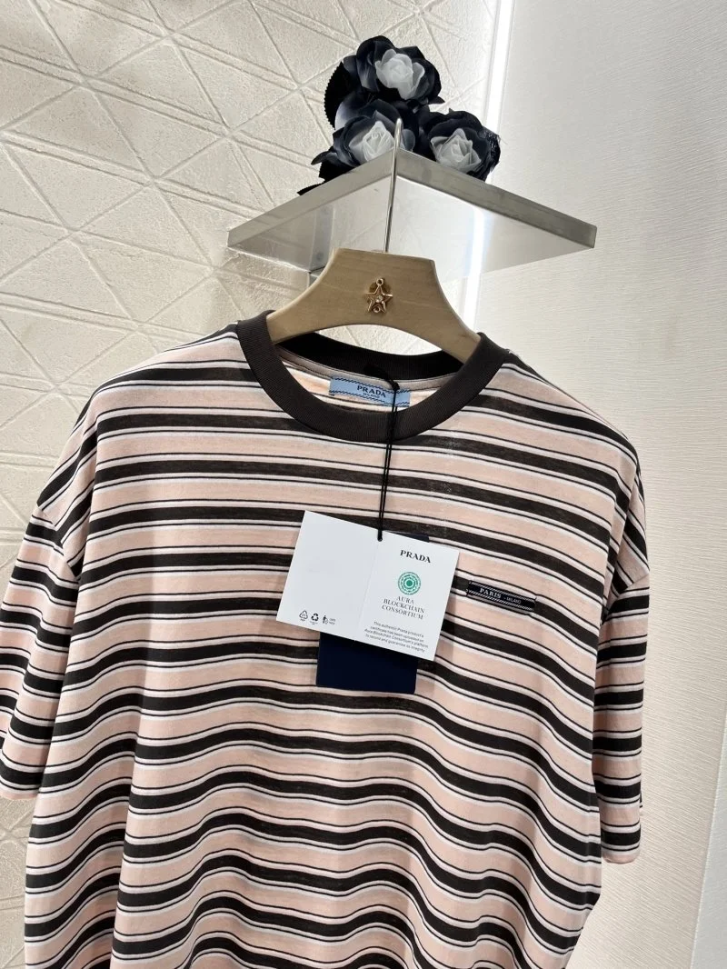 Cut-rate Prada T-Shirts