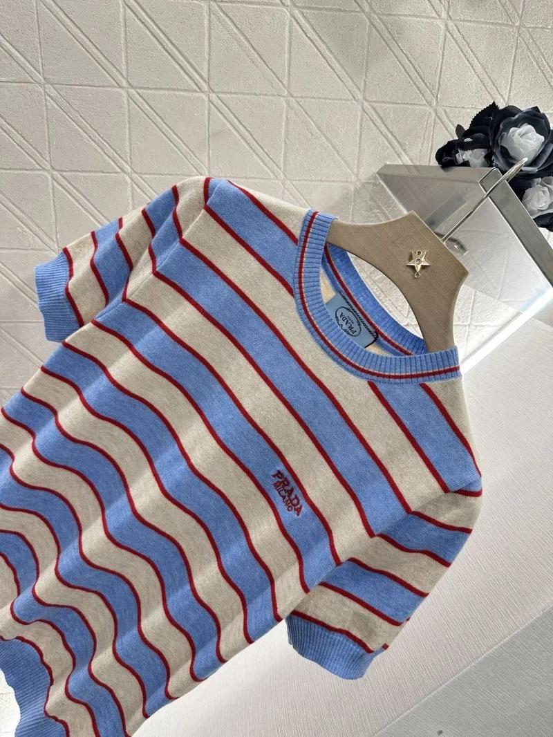 Factory-made Prada T-Shirts