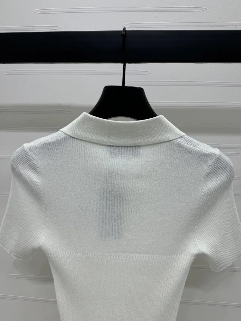 Low-cost Prada T-Shirts