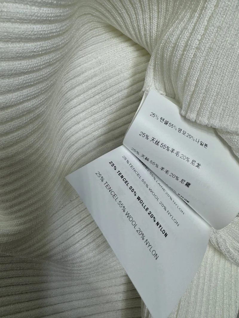 Low-cost Prada T-Shirts