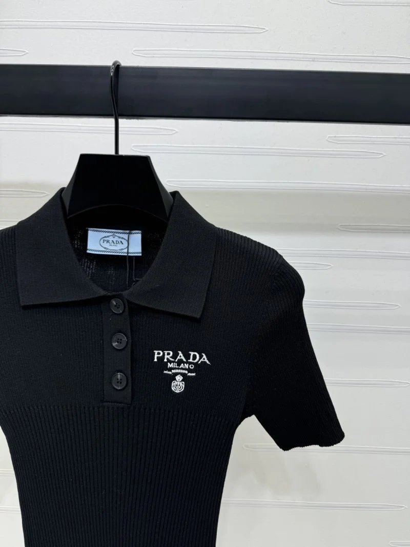 Affordable Prada T-Shirts