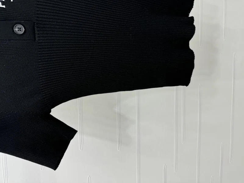 Affordable Prada T-Shirts