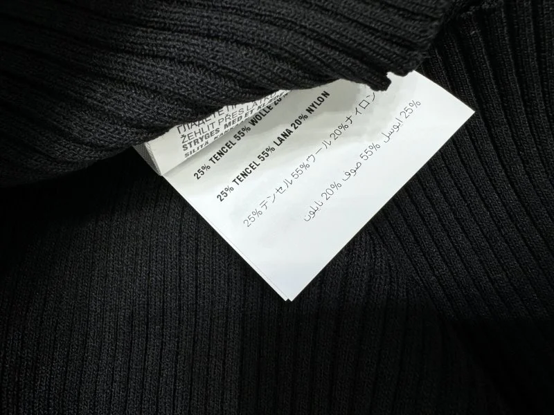 Affordable Prada T-Shirts