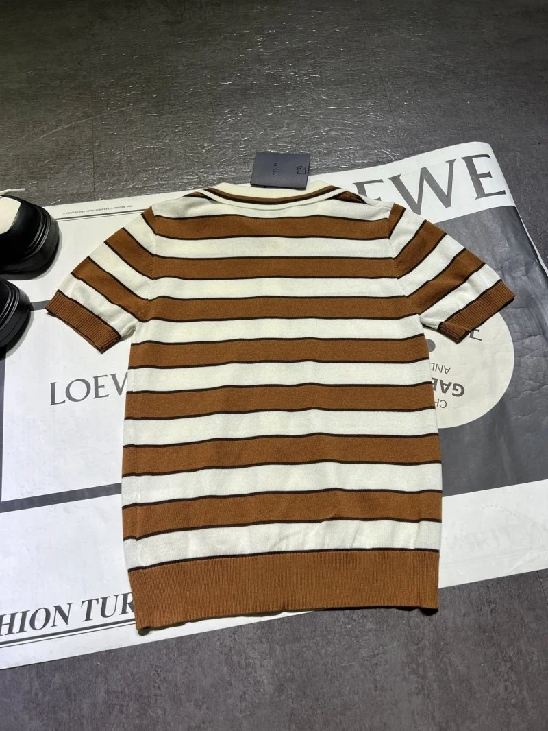 Factory-made Prada T-Shirts
