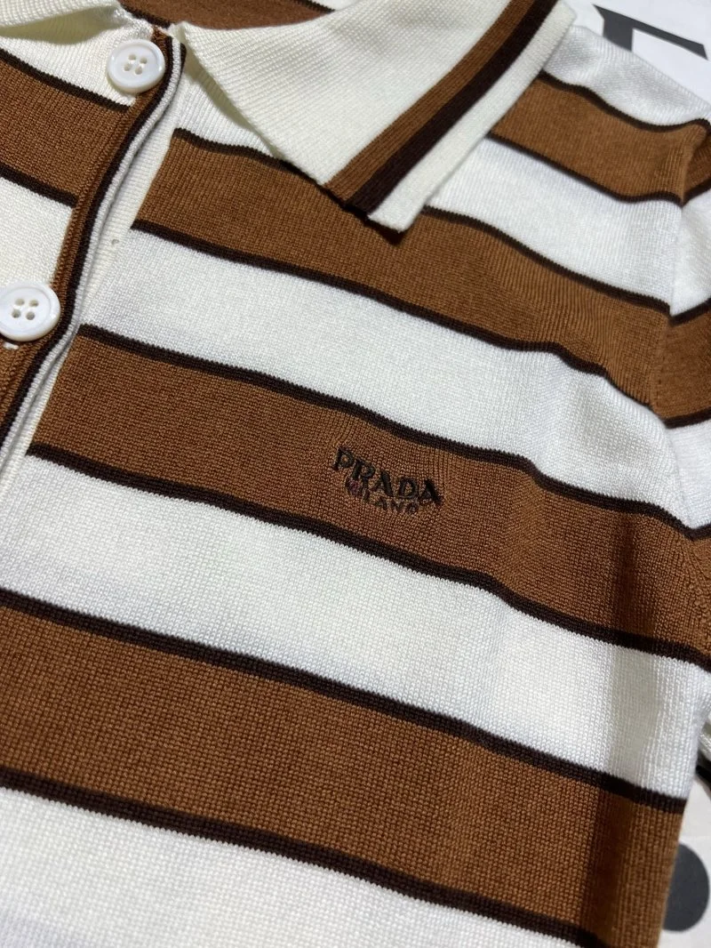 Factory-made Prada T-Shirts