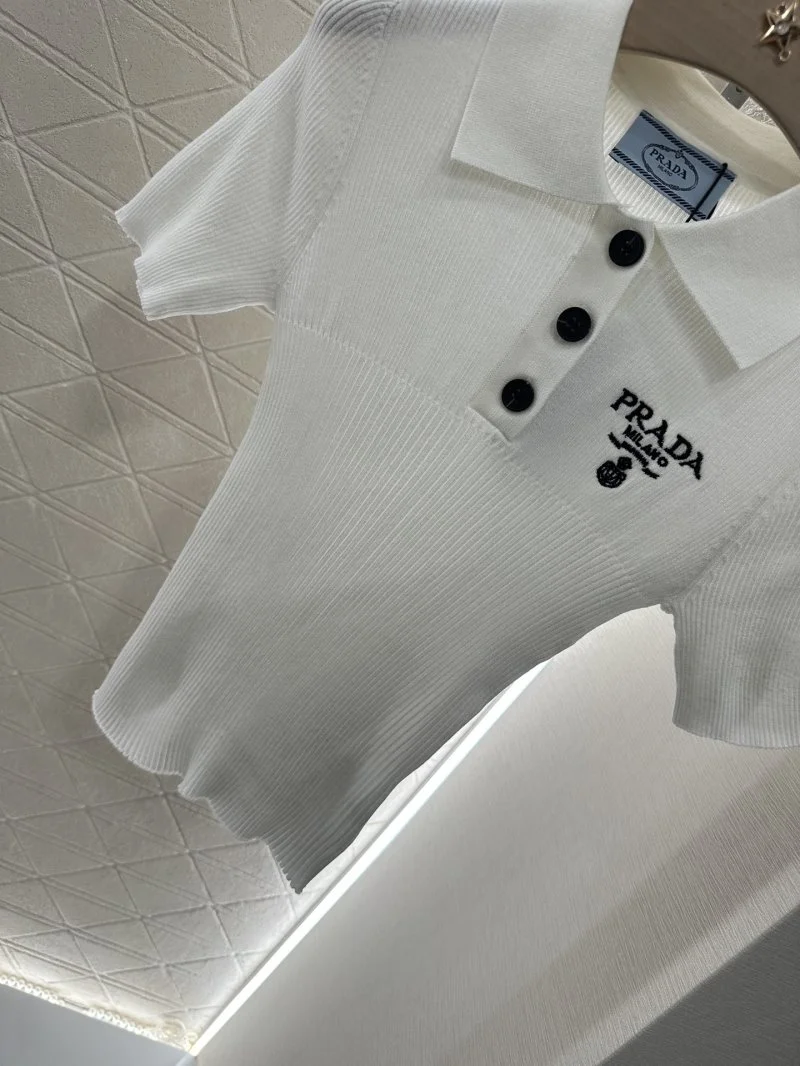 Accurate model Prada T-Shirts