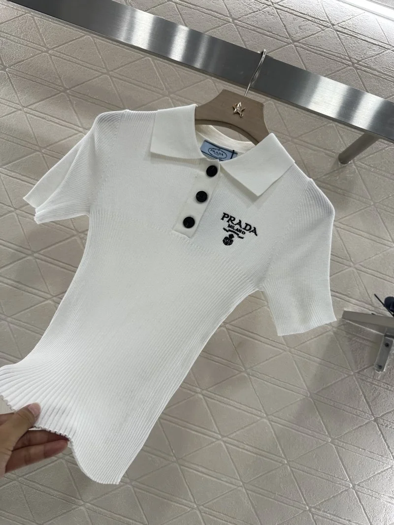 Accurate model Prada T-Shirts