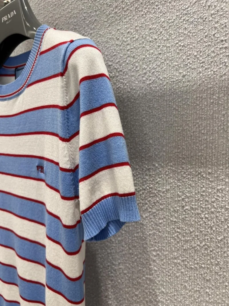 Cut-rate Prada T-Shirts