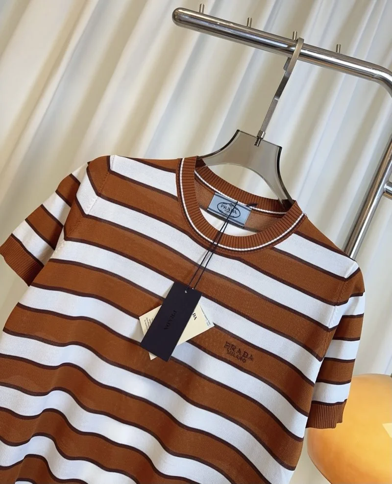 Bargain Prada T-Shirts