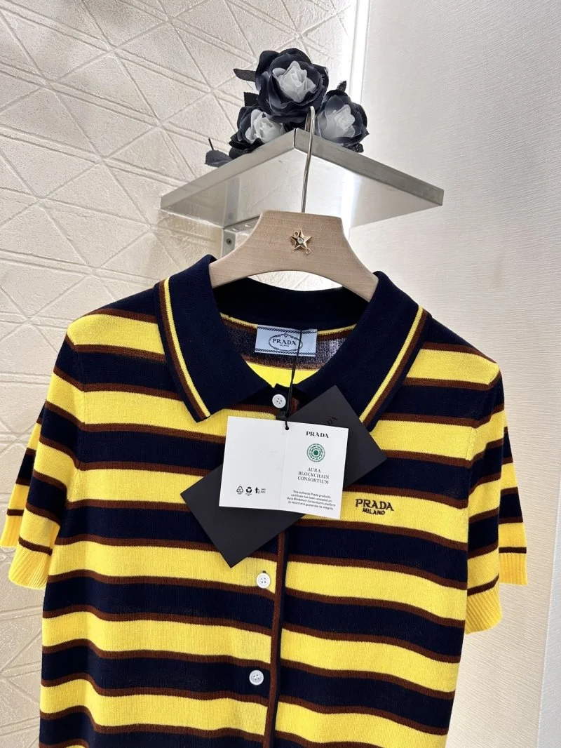 Factory-made Prada T-Shirts