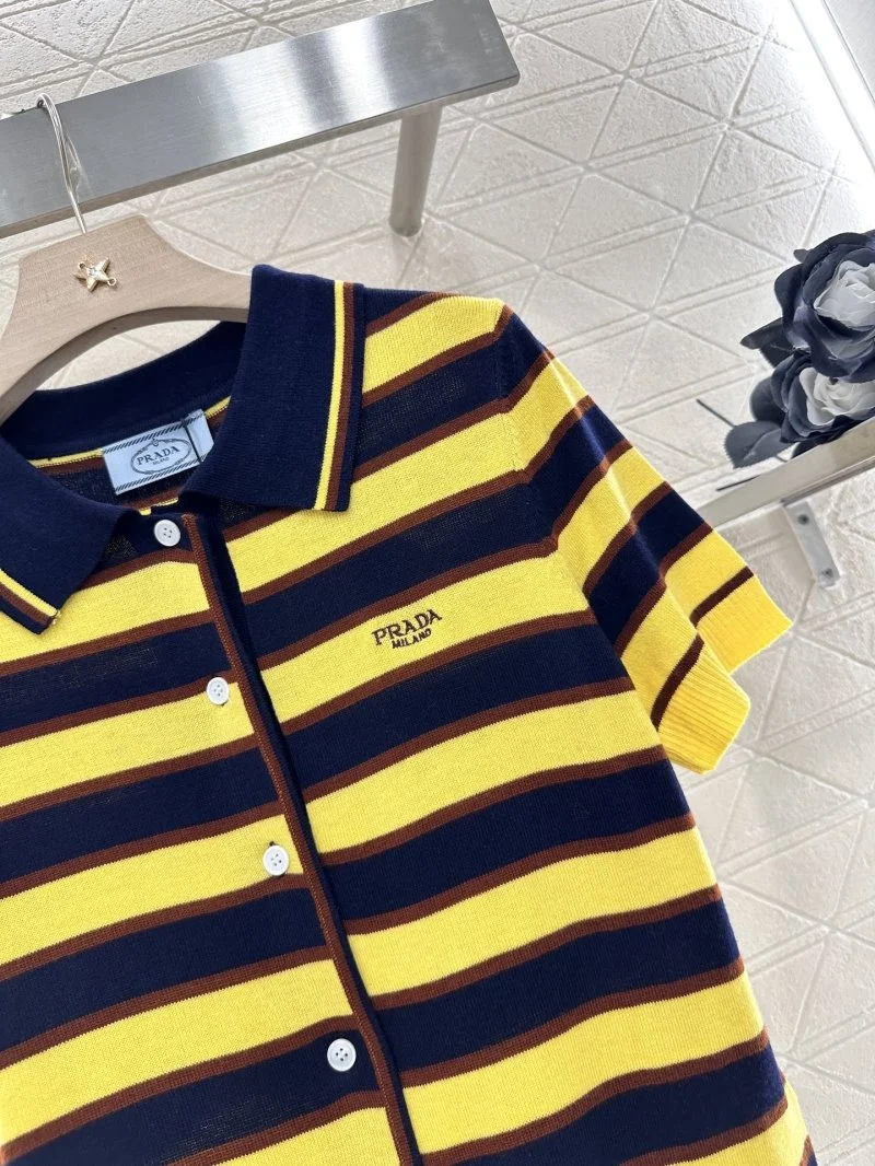 Factory-made Prada T-Shirts