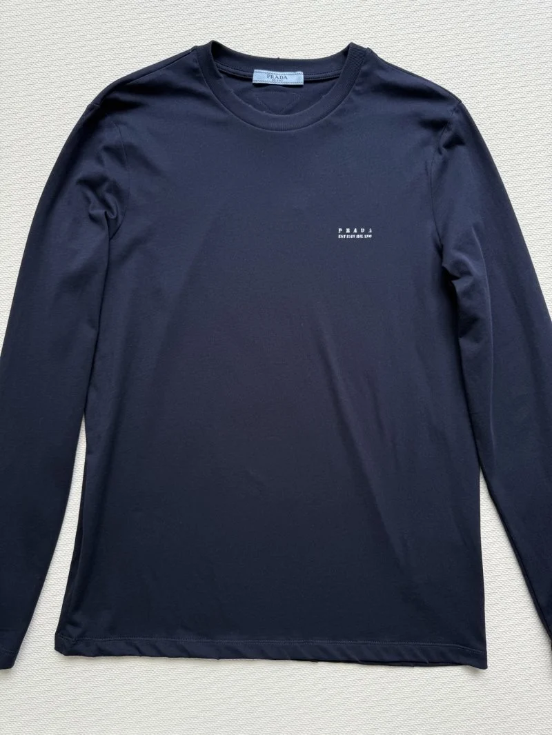 Accurate model Prada T-Shirts