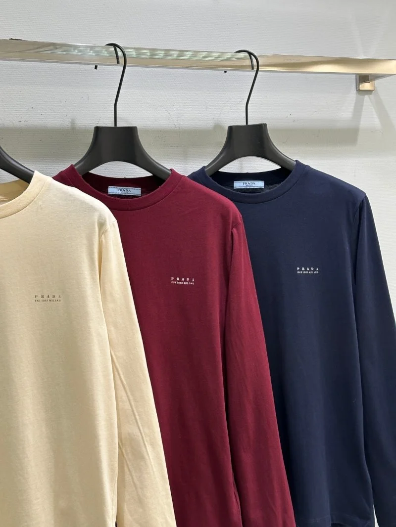 Cut-rate Prada T-Shirts