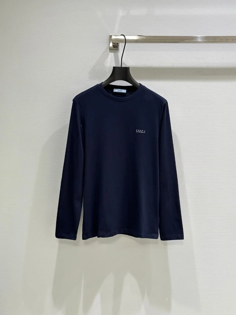 Cut-rate Prada T-Shirts
