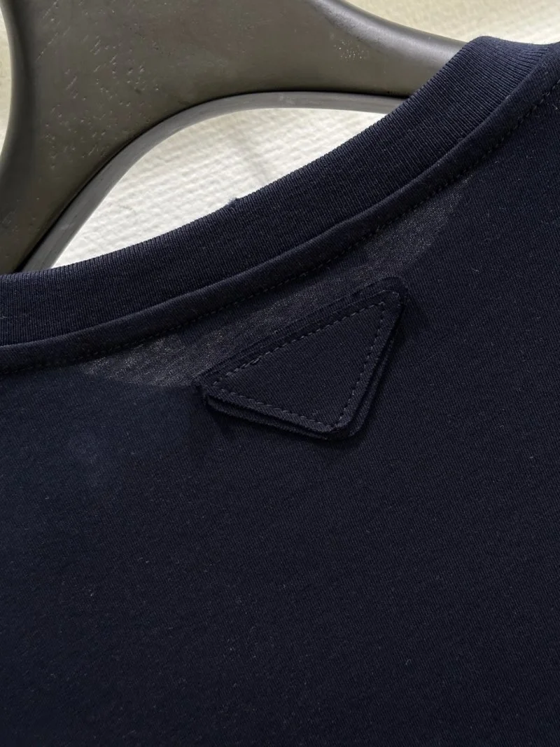 Cut-rate Prada T-Shirts