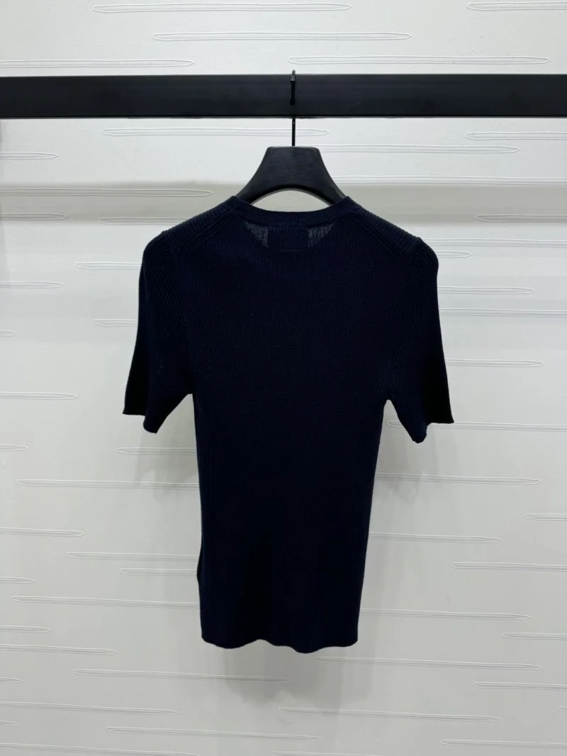 High fidelity Prada T-Shirts