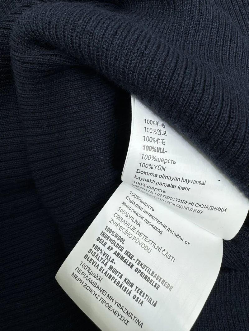 High fidelity Prada T-Shirts