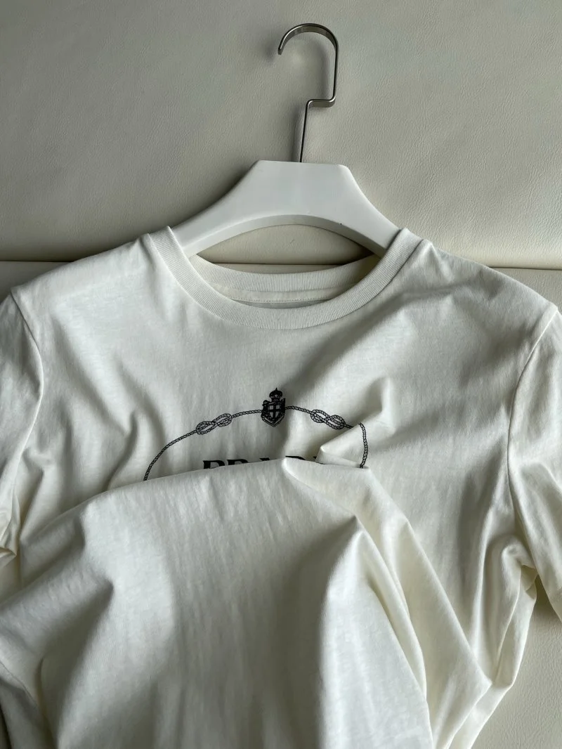 Factory-made Prada T-Shirts