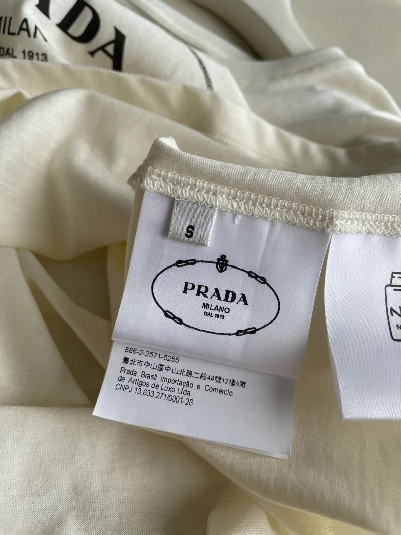 Factory-made Prada T-Shirts