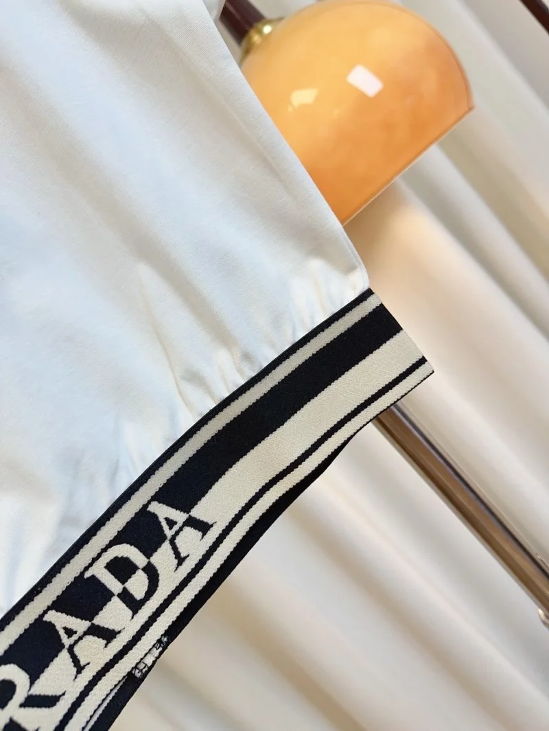 Affordable Prada T-Shirts