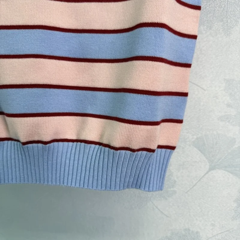 High fidelity Prada T-Shirts