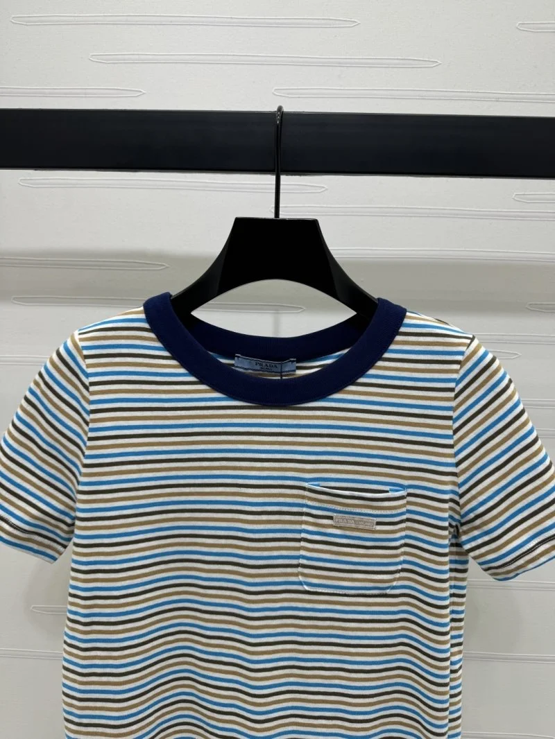 Factory-made Prada T-Shirts
