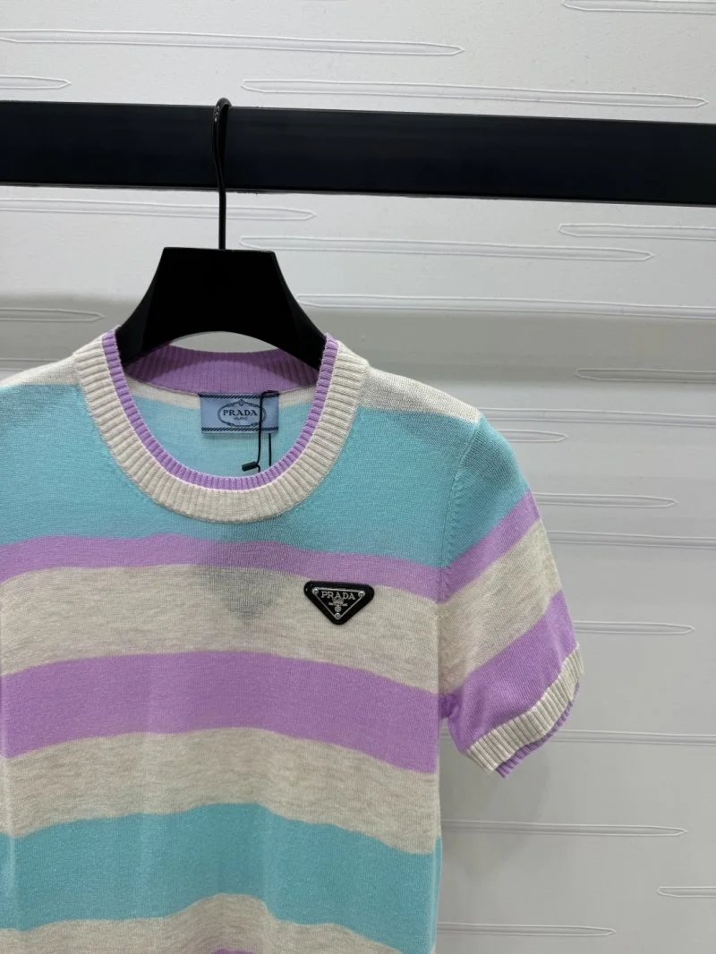 Cut-rate Prada T-Shirts