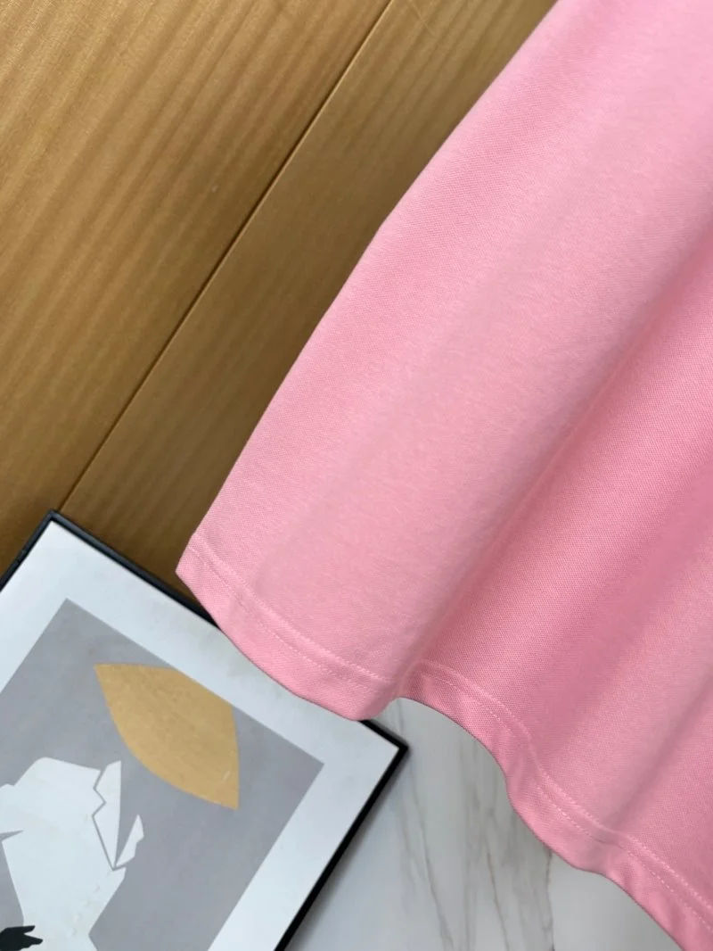 Cut-rate Prada T-Shirts