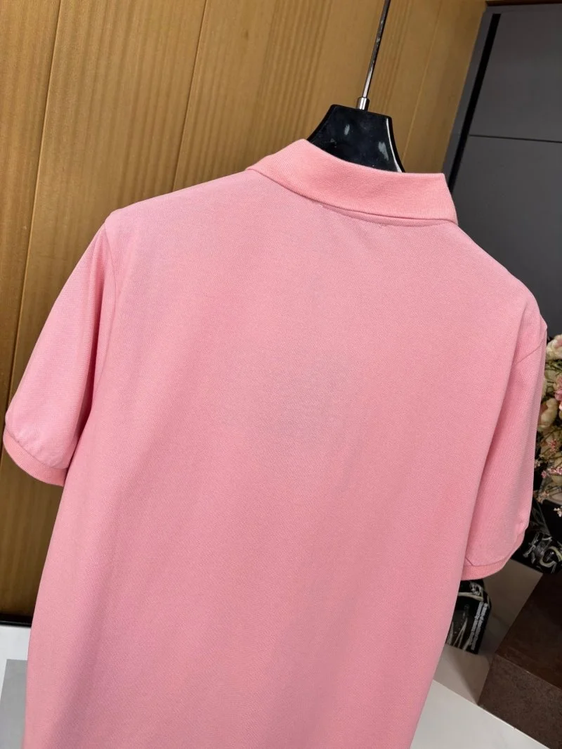 Cut-rate Prada T-Shirts