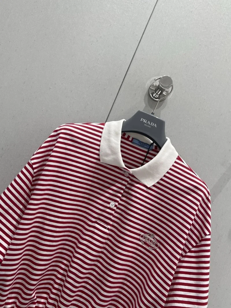 Accurate model Prada T-Shirts