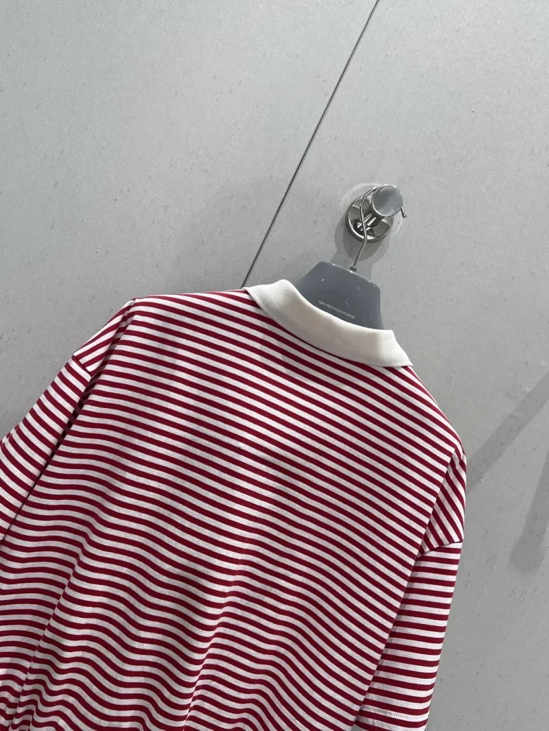 Accurate model Prada T-Shirts