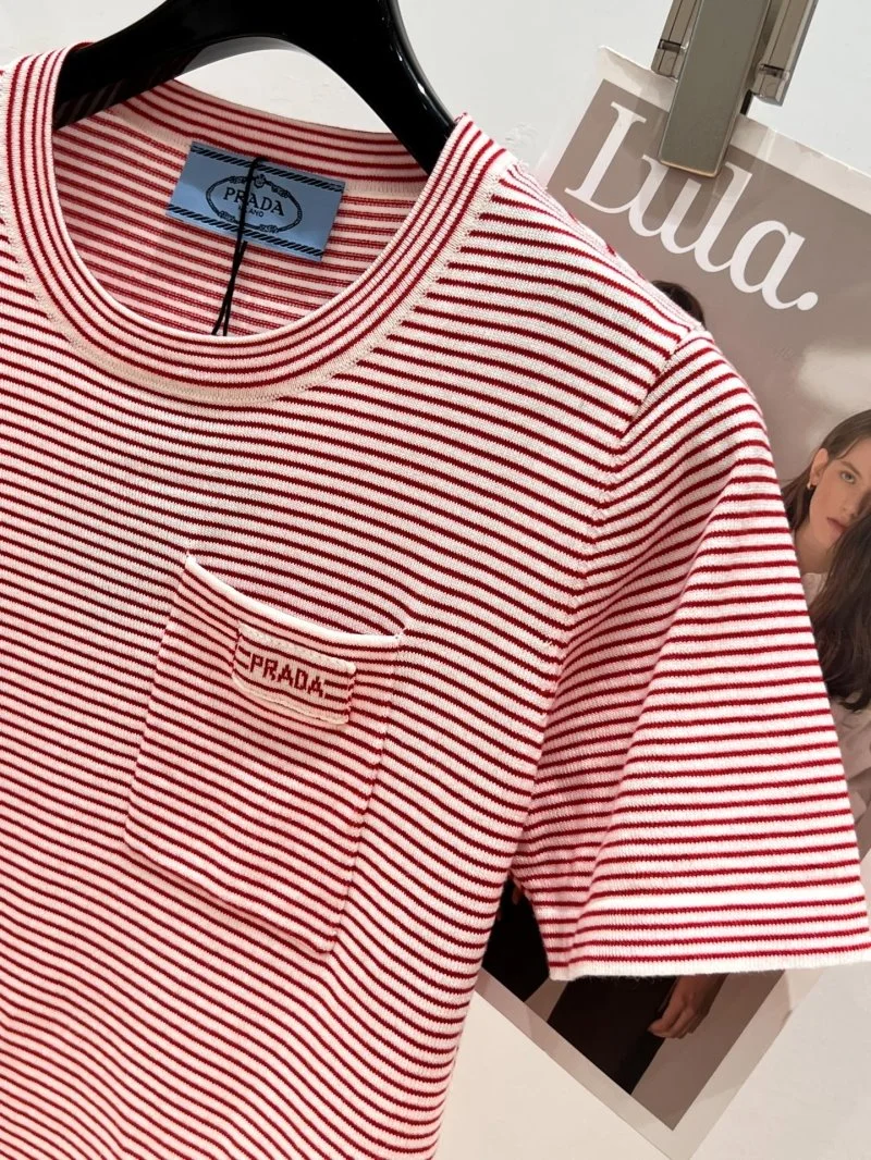 Top mirror Prada T-Shirts