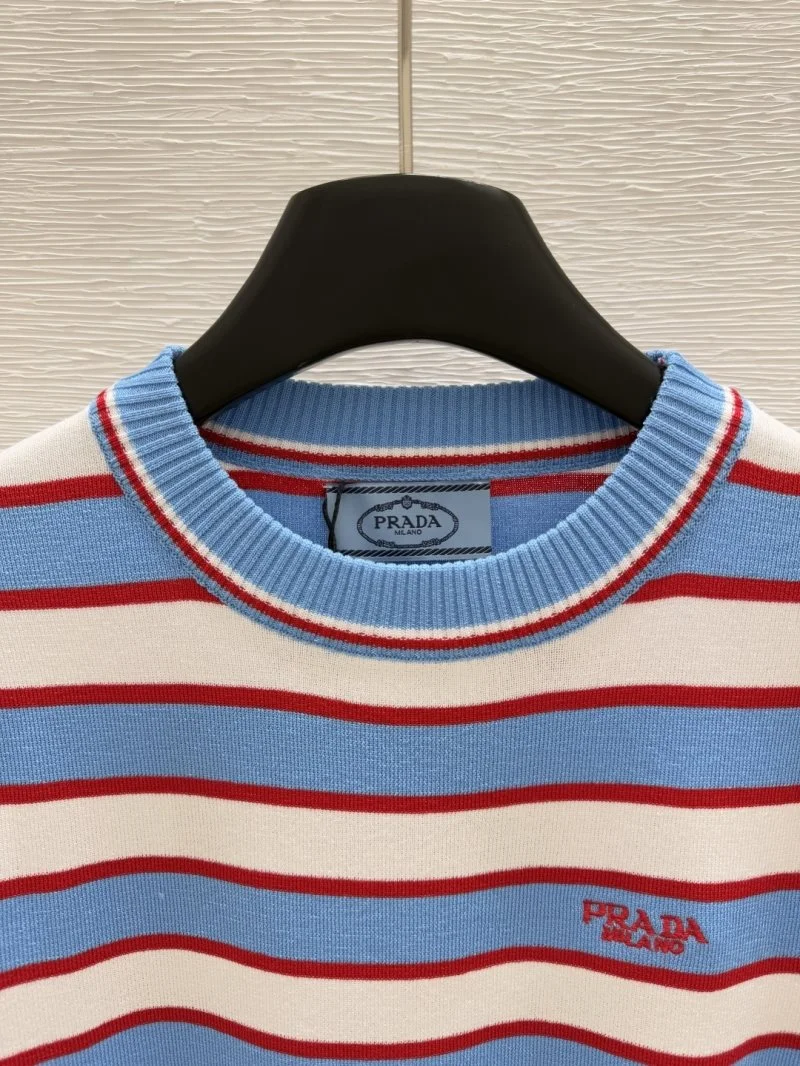 Bargain Prada T-Shirts