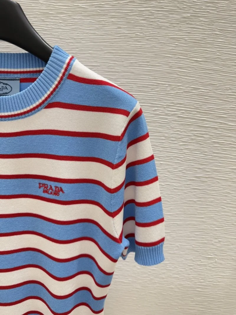Bargain Prada T-Shirts